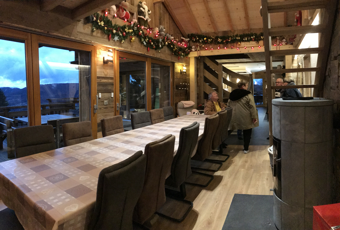 Location chalet prestige avec spa, jacuzzi piscine à Le Tholy près de Gerardmer dans les vosges